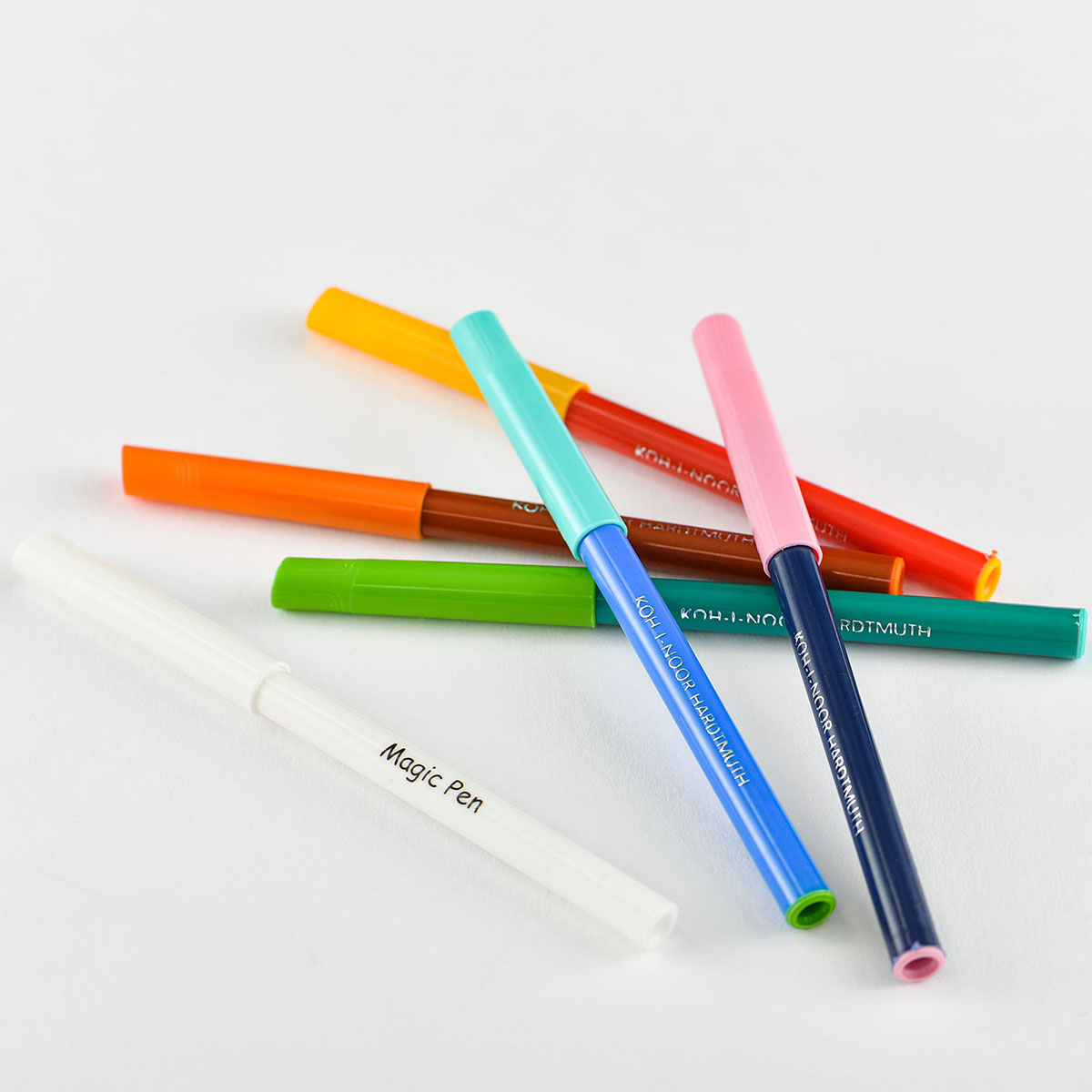 Magic Color-Changing Fiber Pen - Accessories Lineup - Hobonichi Techo 2021