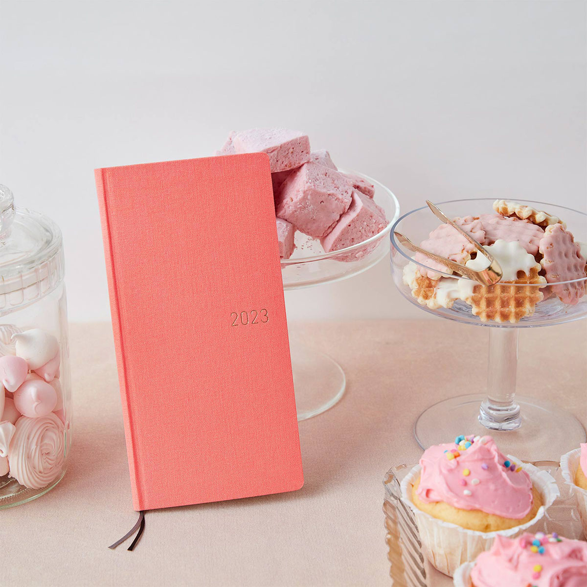Colors: Happiness Pink Weeks Hardcover Book - Techo Lineup - Hobonichi ...