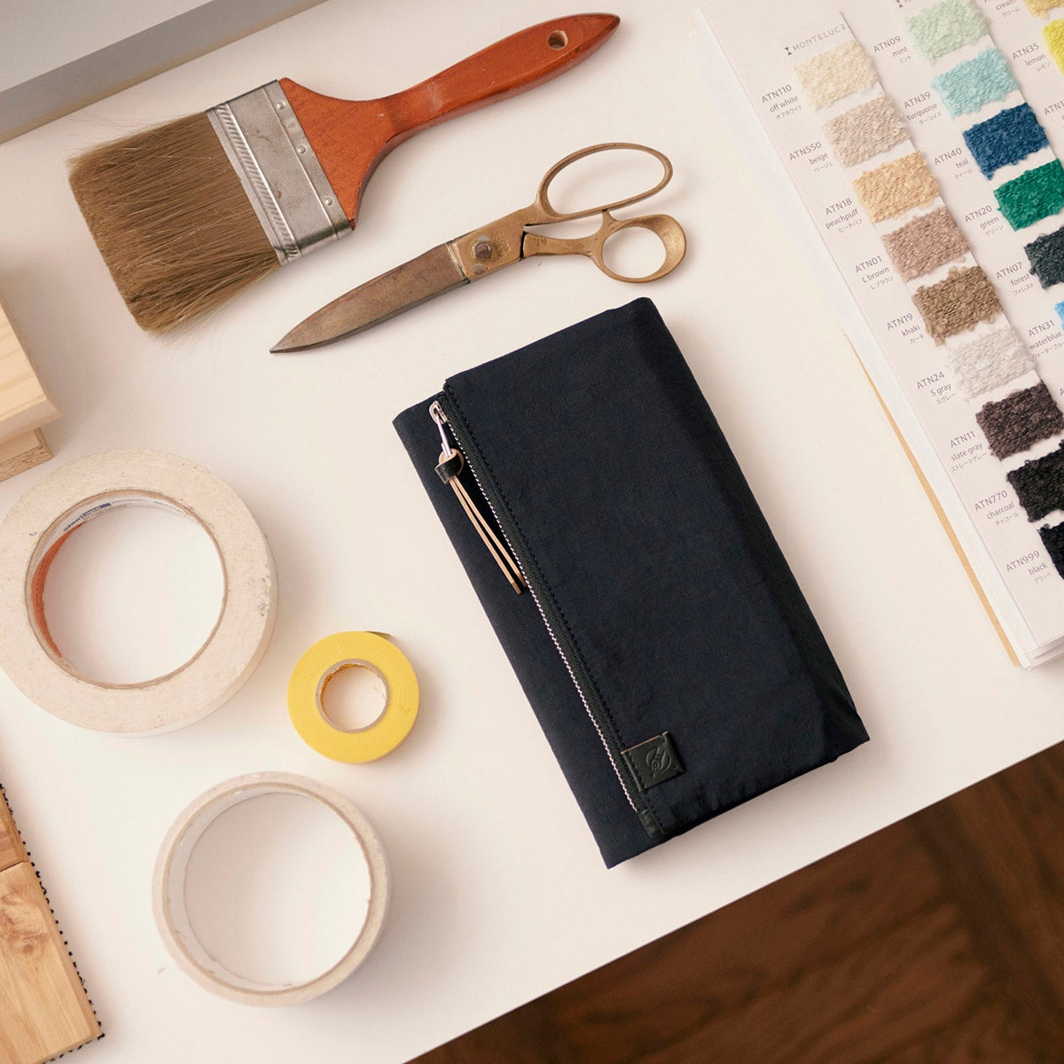 Tragen (Black) Weeks Cover Only - Techo Lineup - Hobonichi Techo 2024