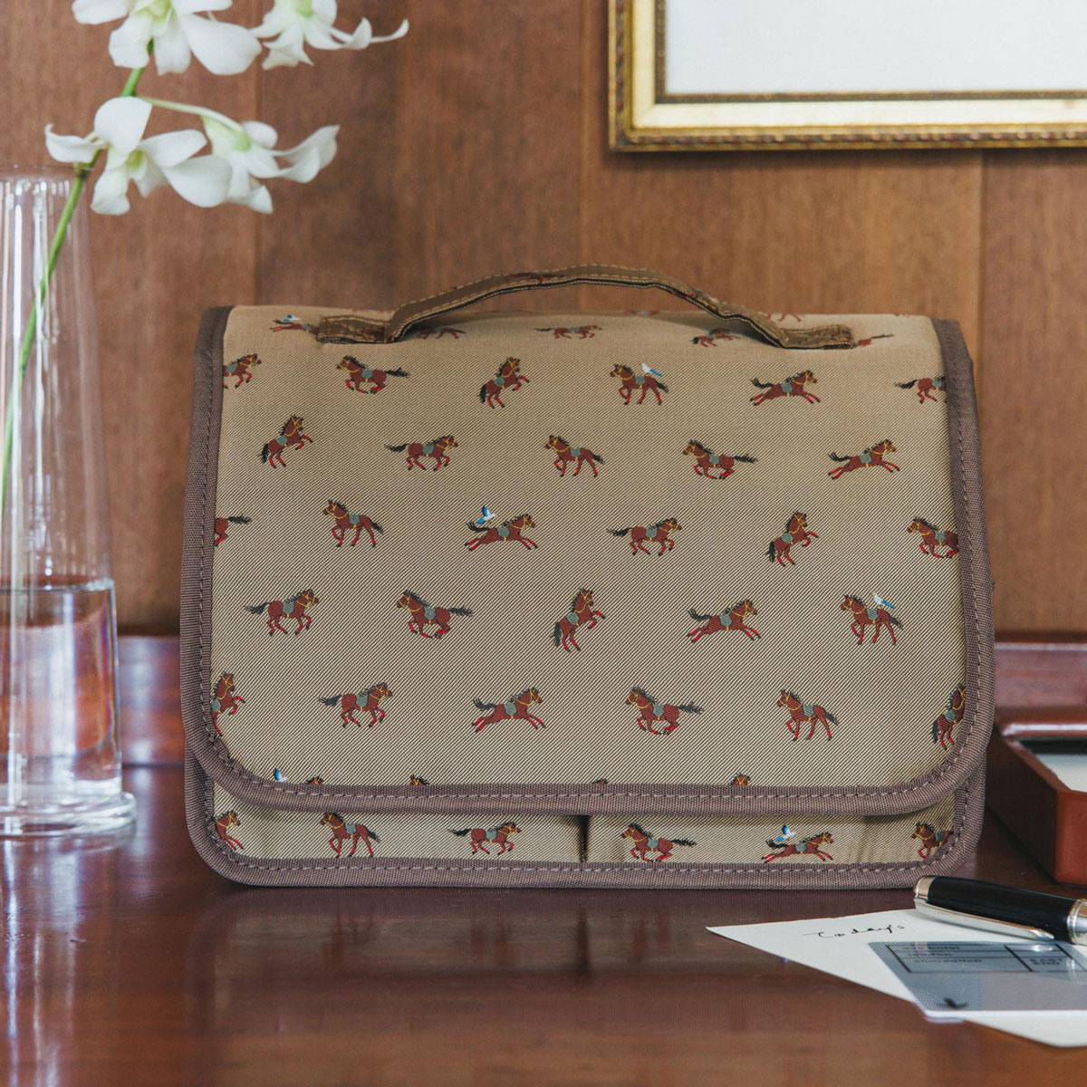 stappo / タイ＆チーフ/駆ける馬 - 文具・雑貨ラインナップ - 文具・雑貨 - ほぼ日手帳 2026